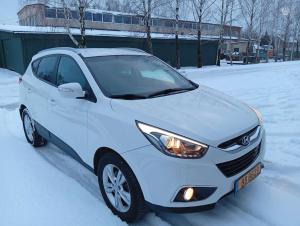 White Hyundai ix35 2015 in Jurbarkas, with an engine capacity of 1.69 L and mileage of 197 thousand km for 7250 €, photo  on AUTOMOTO.COM.LV