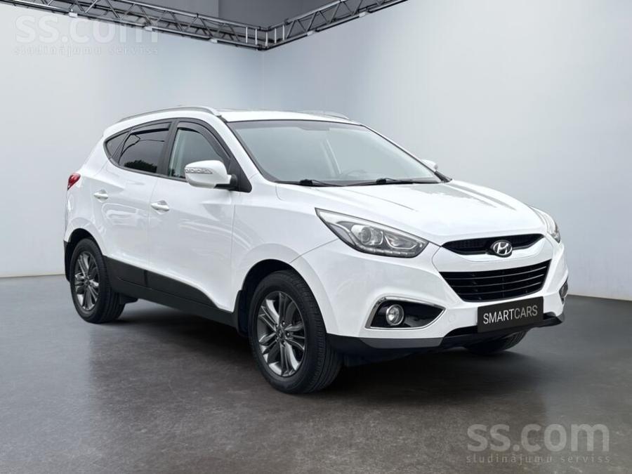 Balts Hyundai ix35 2015 Rīga, ar dzinēja tilpumu 1.60 L un nobraukumu 106 tūkst. km par 9600 €, foto 8 vietnē AUTOMOTO.COM.LV