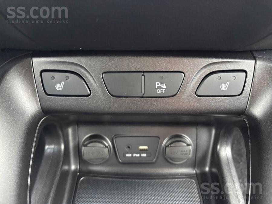 Balts Hyundai ix35 2015 Rīga, ar dzinēja tilpumu 1.60 L un nobraukumu 106 tūkst. km par 9600 €, foto 17 vietnē AUTOMOTO.COM.LV
