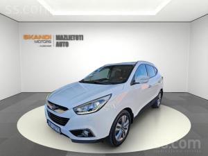 Balts Hyundai ix35 2015 Liepāja, ar dzinēja tilpumu 2.00 L un nobraukumu 182 tūkst. km par 8190 €, foto  vietnē AUTOMOTO.COM.LV