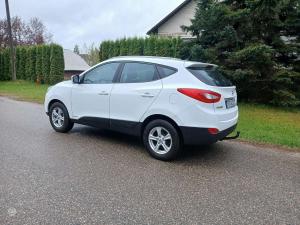 Balts Hyundai ix35 2015 Utena, ar dzinēja tilpumu 2.00 L un nobraukumu 260 tūkst. km par 6600 €, foto 6 vietnē AUTOMOTO.COM.LV