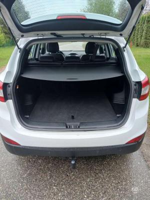 Balts Hyundai ix35 2015 Utena, ar dzinēja tilpumu 2.00 L un nobraukumu 260 tūkst. km par 6600 €, foto 15 vietnē AUTOMOTO.COM.LV