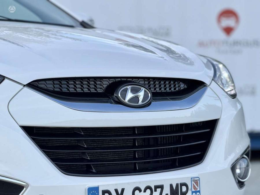 Balts Hyundai ix35 2015 Tauragė, ar dzinēja tilpumu 2.00 L un nobraukumu 224 tūkst. km par 6700 €, foto 13 vietnē AUTOMOTO.COM.LV