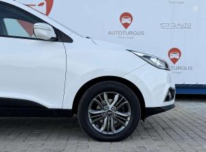 Balts Hyundai ix35 2015 Tauragė, ar dzinēja tilpumu 2.00 L un nobraukumu 224 tūkst. km par 6700 €, foto 16 vietnē AUTOMOTO.COM.LV