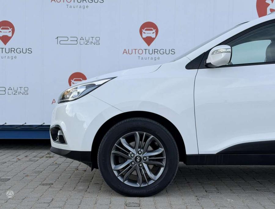 Balts Hyundai ix35 2015 Tauragė, ar dzinēja tilpumu 2.00 L un nobraukumu 224 tūkst. km par 6700 €, foto 18 vietnē AUTOMOTO.COM.LV
