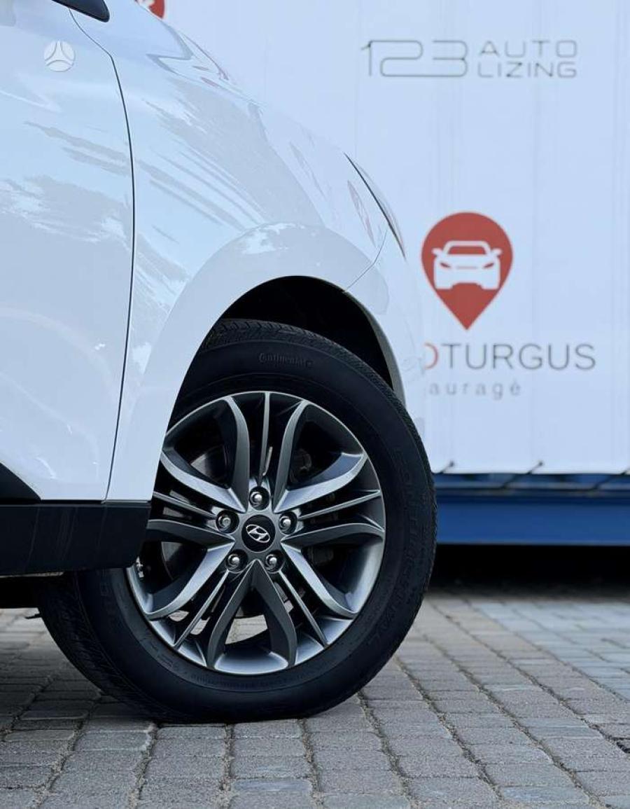 Balts Hyundai ix35 2015 Tauragė, ar dzinēja tilpumu 2.00 L un nobraukumu 224 tūkst. km par 6700 €, foto 31 vietnē AUTOMOTO.COM.LV