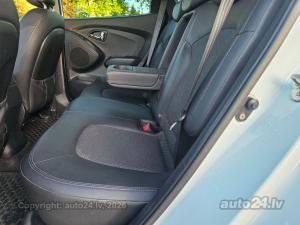 Белый Хендай их35 2010 в Пайде, объемом двигателя 2.00 л и пробегом 130 тыс. км за 5500 €, фото 22 на AUTOMOTO.COM.LV