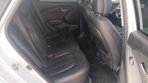 Balts Hyundai ix35 2011 Viļņa, ar dzinēja tilpumu 2.00 L un nobraukumu 185 tūkst. km par 6350 €, foto 7 vietnē AUTOMOTO.COM.LV