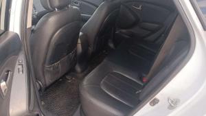 Balts Hyundai ix35 2011 Viļņa, ar dzinēja tilpumu 2.00 L un nobraukumu 185 tūkst. km par 6350 €, foto 8 vietnē AUTOMOTO.COM.LV