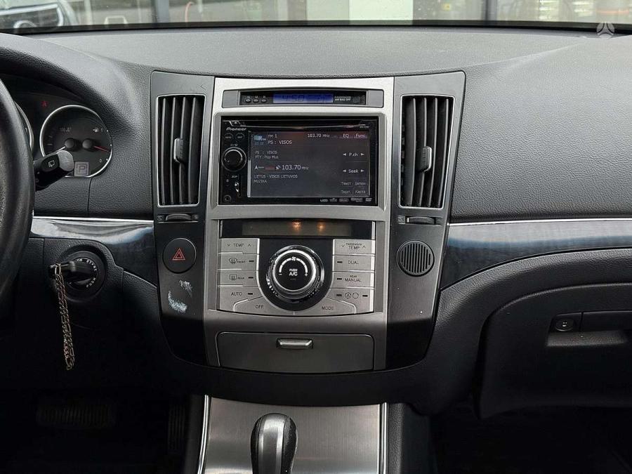 Melns Hyundai Ix55 2011 Klaipėda, ar dzinēja tilpumu 2.96 L un nobraukumu 278 tūkst. km par 4400 €, foto 4 vietnē AUTOMOTO.COM.LV