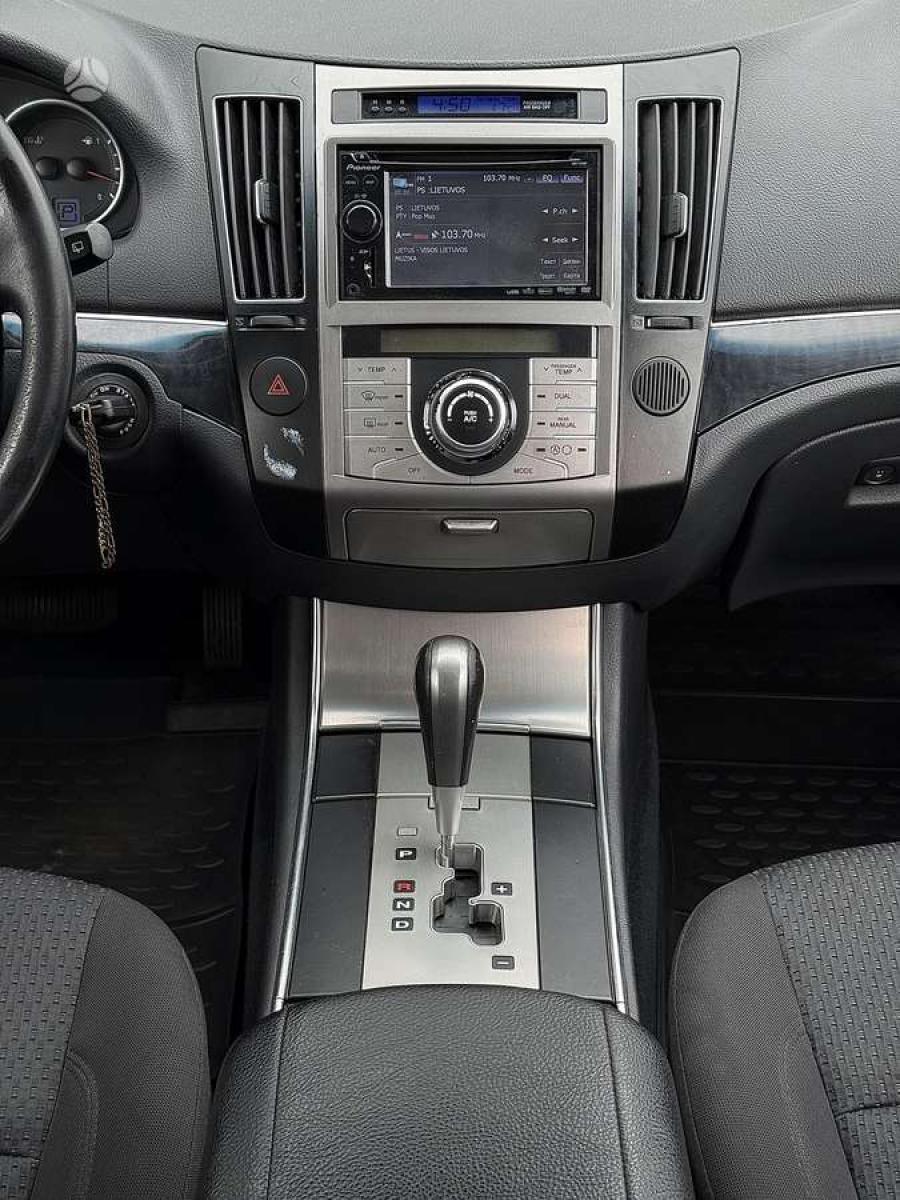 Melns Hyundai Ix55 2011 Klaipėda, ar dzinēja tilpumu 2.96 L un nobraukumu 278 tūkst. km par 4400 €, foto 30 vietnē AUTOMOTO.COM.LV