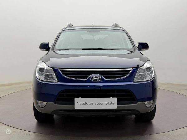 Blue Hyundai Ix55 2009 in Panevezys, with an engine capacity of 2.96 L and mileage of 339 thousand km for 4890 €, photo 2 on AUTOMOTO.COM.LV
