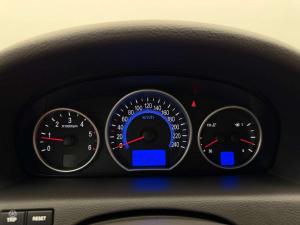 Blue Hyundai Ix55 2009 in Panevezys, with an engine capacity of 2.96 L and mileage of 339 thousand km for 4890 €, photo 30 on AUTOMOTO.COM.LV