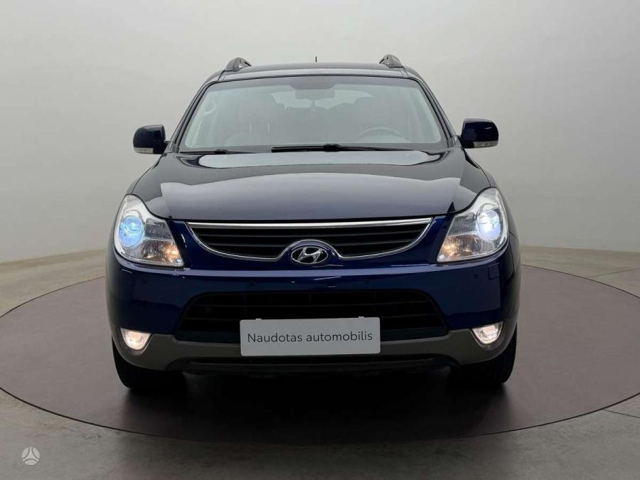 Blue Hyundai Ix55 2009 in Panevezys, with an engine capacity of 2.96 L and mileage of 339 thousand km for 4890 €, photo 36 on AUTOMOTO.COM.LV