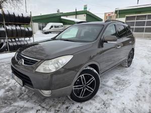 Brown Hyundai Ix55 2009 in Jelgava, with an engine capacity of 3.00 L and mileage of 0 thousand km for 5200 €, photo  on AUTOMOTO.COM.LV