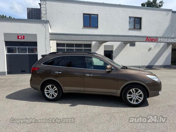 Hyundai Ix55 2010 Tartu, ar dzinēja tilpumu 3.00 L un nobraukumu 272 tūkst. km par 6999 €, foto 8 vietnē AUTOMOTO.COM.LV