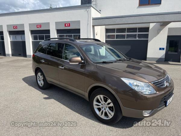 Hyundai Ix55 2010 in Tartu, with an engine capacity of 3.00 L and mileage of 272 thousand km for 6999 €, photo 2 on AUTOMOTO.COM.LV