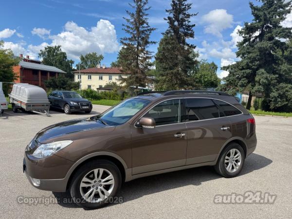Hyundai Ix55 2010 in Tartu, with an engine capacity of 3.00 L and mileage of 272 thousand km for 6999 €, photo 3 on AUTOMOTO.COM.LV