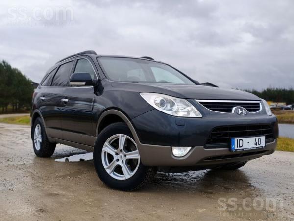 Pelēks Hyundai Ix55 2009 Preiļi, ar dzinēja tilpumu 3.00 L un nobraukumu 237 tūkst. km par 5500 €, foto 3 vietnē AUTOMOTO.COM.LV