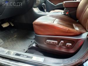 Серый Хендай ЛХ55 2009 в Прейли, объемом двигателя 3.00 л и пробегом 237 тыс. км за 5500 €, фото 10 на AUTOMOTO.COM.LV