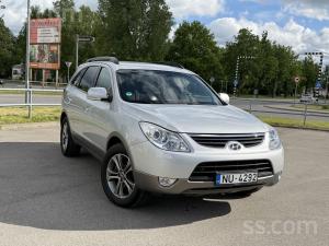 Pelēks Hyundai Ix55 2013 Aizkraukle, ar dzinēja tilpumu 3.00 L un nobraukumu 165 tūkst. km par 8700 €, foto  vietnē AUTOMOTO.COM.LV
