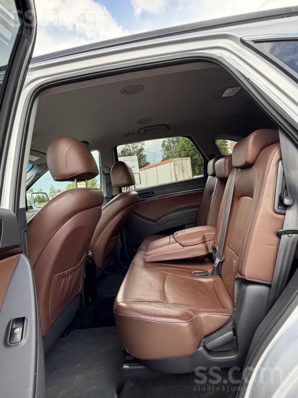 Pelēks Hyundai Ix55 2013 Aizkraukle, ar dzinēja tilpumu 3.00 L un nobraukumu 165 tūkst. km par 8700 €, foto 10 vietnē AUTOMOTO.COM.LV