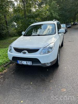 Balts Hyundai Ix55 2011 Rīga, ar dzinēja tilpumu 3.00 L un nobraukumu 284 tūkst. km par 6000 €, foto  vietnē AUTOMOTO.COM.LV