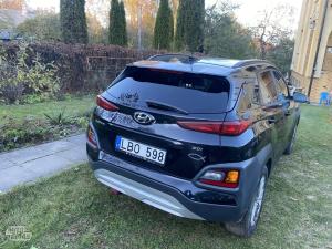 Melns Hyundai Kona 2018 Viļņa, ar dzinēja tilpumu 2.00 L un nobraukumu 54 tūkst. km par 12000 €, foto 3 vietnē AUTOMOTO.COM.LV