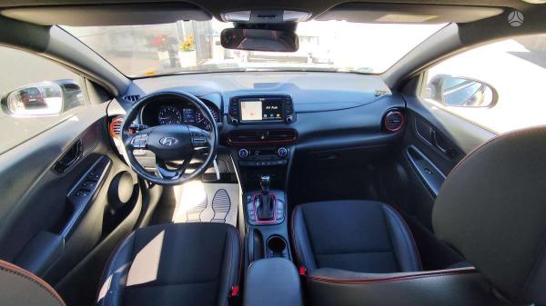 Melns Hyundai Kona 2018 Kauņa, ar dzinēja tilpumu 1.60 L un nobraukumu 118 tūkst. km par 12950 €, foto 2 vietnē AUTOMOTO.COM.LV