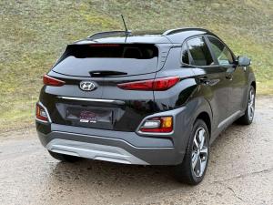 Black Hyundai Kona 2019 in Vilnius, with an engine capacity of 1.60 L and mileage of 130 thousand km for 11999 €, photo 10 on AUTOMOTO.COM.LV