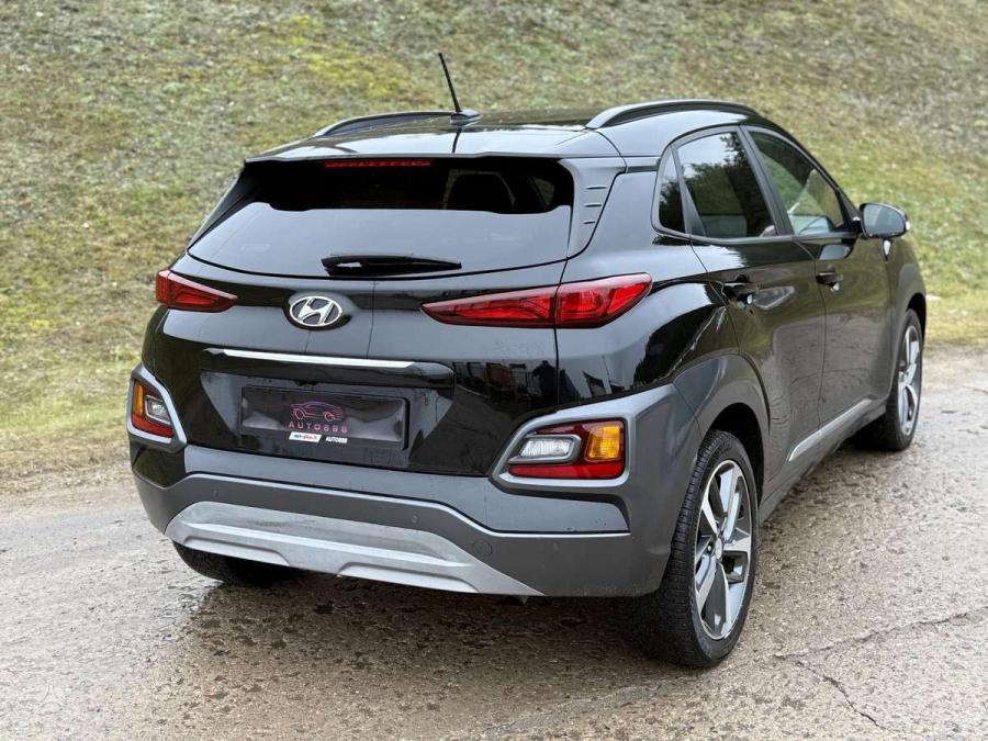 Black Hyundai Kona 2019 in Vilnius, with an engine capacity of 1.60 L and mileage of 130 thousand km for 11999 €, photo 10 on AUTOMOTO.COM.LV