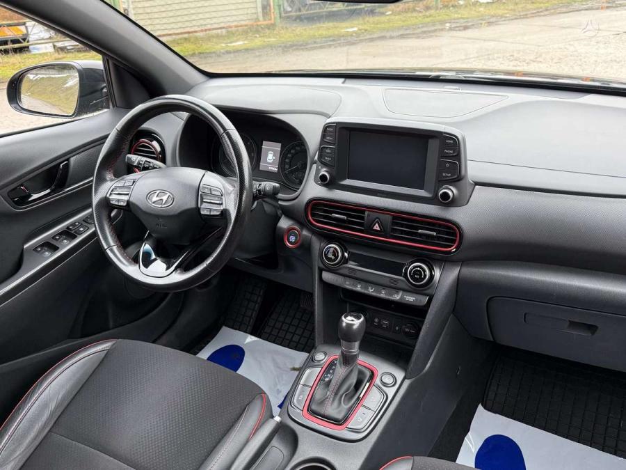 Melns Hyundai Kona 2019 Viļņa, ar dzinēja tilpumu 1.60 L un nobraukumu 130 tūkst. km par 11999 €, foto 17 vietnē AUTOMOTO.COM.LV