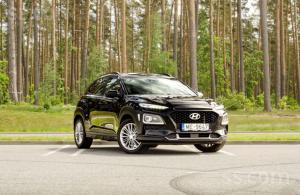 Melns Hyundai Kona 2019 Rīga, ar dzinēja tilpumu 1.60 L un nobraukumu 142 tūkst. km par 14490 €, foto 3 vietnē AUTOMOTO.COM.LV