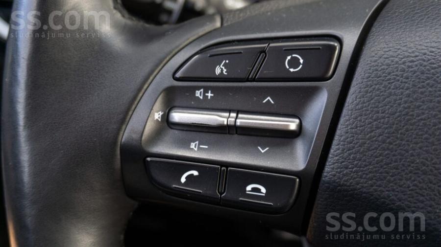 Melns Hyundai Kona 2019 Rīga, ar dzinēja tilpumu 1.60 L un nobraukumu 142 tūkst. km par 14490 €, foto 25 vietnē AUTOMOTO.COM.LV