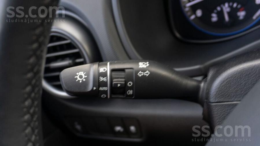 Melns Hyundai Kona 2019 Rīga, ar dzinēja tilpumu 1.60 L un nobraukumu 142 tūkst. km par 14490 €, foto 27 vietnē AUTOMOTO.COM.LV