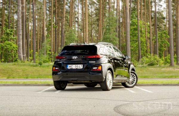 Melns Hyundai Kona 2019 Rīga, ar dzinēja tilpumu 1.60 L un nobraukumu 142 tūkst. km par 12590 €, foto 5 vietnē AUTOMOTO.COM.LV
