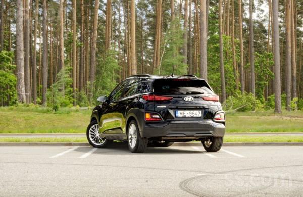 Melns Hyundai Kona 2019 Rīga, ar dzinēja tilpumu 1.60 L un nobraukumu 142 tūkst. km par 12590 €, foto 7 vietnē AUTOMOTO.COM.LV