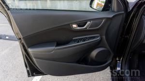 Melns Hyundai Kona 2019 Rīga, ar dzinēja tilpumu 1.60 L un nobraukumu 142 tūkst. km par 12590 €, foto 29 vietnē AUTOMOTO.COM.LV