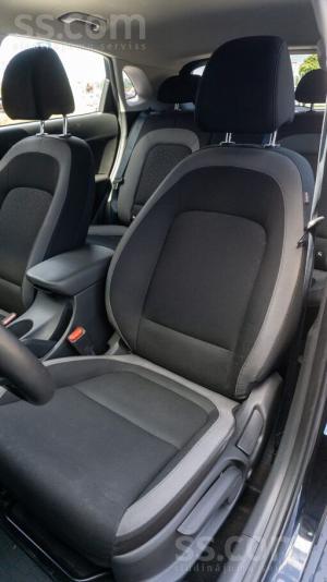 Melns Hyundai Kona 2019 Rīga, ar dzinēja tilpumu 1.60 L un nobraukumu 142 tūkst. km par 12590 €, foto 30 vietnē AUTOMOTO.COM.LV
