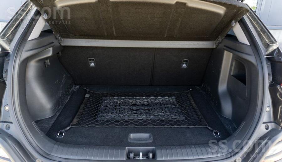 Melns Hyundai Kona 2019 Rīga, ar dzinēja tilpumu 1.60 L un nobraukumu 142 tūkst. km par 12590 €, foto 33 vietnē AUTOMOTO.COM.LV
