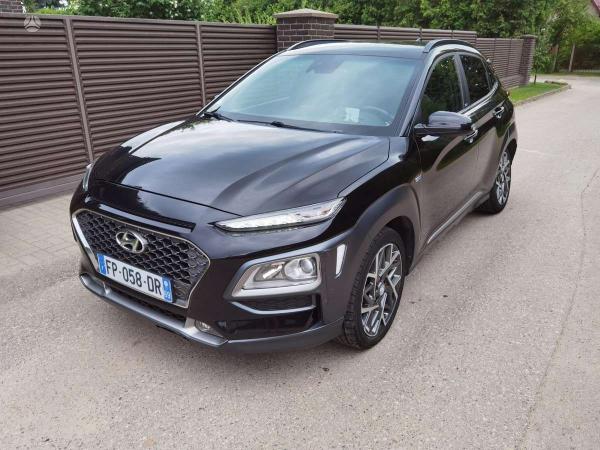 Black Hyundai Kona 2020 in Kaunas, with an engine capacity of 1.58 L and mileage of 178 thousand km for 7700 €, photo 3 on AUTOMOTO.COM.LV