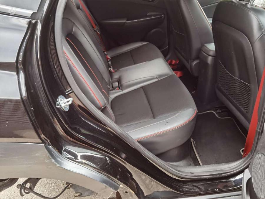 Melns Hyundai Kona 2020 Kauņa, ar dzinēja tilpumu 1.58 L un nobraukumu 178 tūkst. km par 7700 €, foto 18 vietnē AUTOMOTO.COM.LV