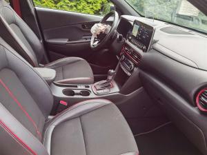 Melns Hyundai Kona 2020 Kauņa, ar dzinēja tilpumu 1.58 L un nobraukumu 178 tūkst. km par 7700 €, foto 26 vietnē AUTOMOTO.COM.LV