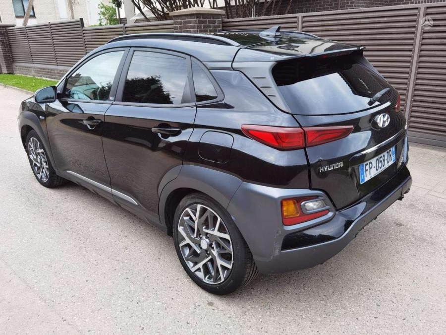 Melns Hyundai Kona 2020 Kauņa, ar dzinēja tilpumu 1.58 L un nobraukumu 179 tūkst. km par 7100 €, foto 1 vietnē AUTOMOTO.COM.LV