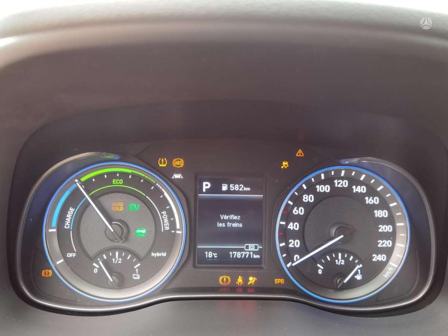 Melns Hyundai Kona 2020 Kauņa, ar dzinēja tilpumu 1.58 L un nobraukumu 179 tūkst. km par 7100 €, foto 14 vietnē AUTOMOTO.COM.LV