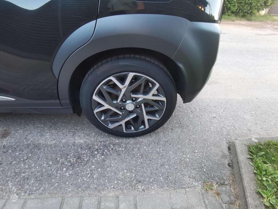 Melns Hyundai Kona 2020 Kauņa, ar dzinēja tilpumu 1.58 L un nobraukumu 179 tūkst. km par 7900 €, foto 58 vietnē AUTOMOTO.COM.LV