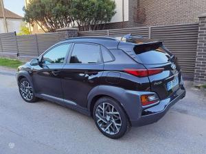 Melns Hyundai Kona 2020 Kauņa, ar dzinēja tilpumu 1.58 L un nobraukumu 179 tūkst. km par 7700 €, foto  vietnē AUTOMOTO.COM.LV