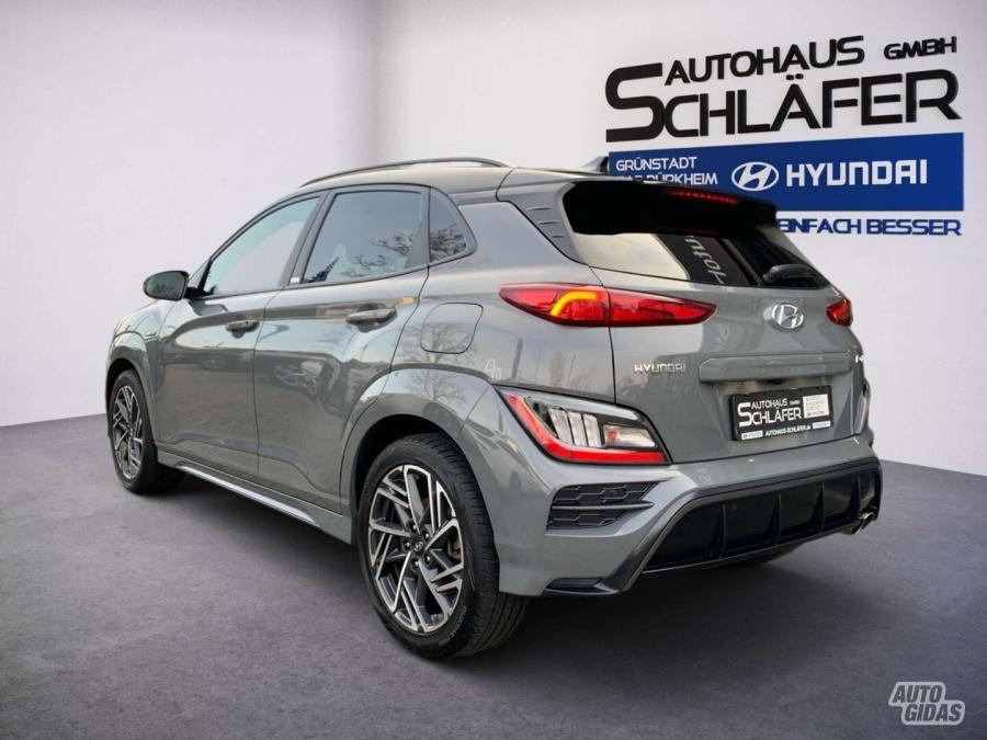Melns Hyundai Kona 2021 Kauņa, ar dzinēja tilpumu 1.00 L un nobraukumu 30 tūkst. km par 22379 €, foto 6 vietnē AUTOMOTO.COM.LV