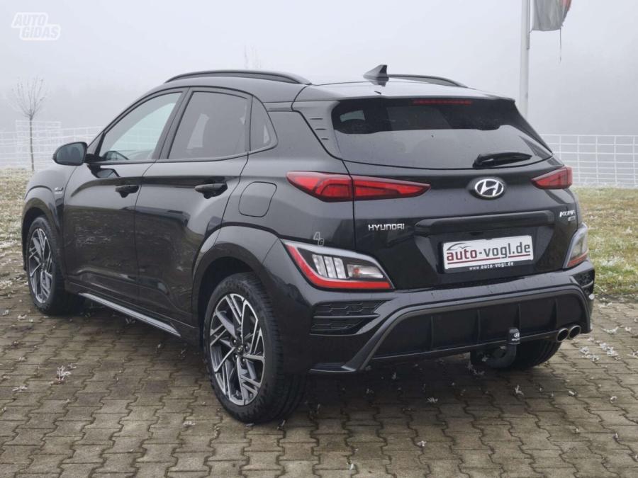 Melns Hyundai Kona 2021 Kauņa, ar dzinēja tilpumu 1.60 L un nobraukumu 15 tūkst. km par 25387 €, foto 6 vietnē AUTOMOTO.COM.LV