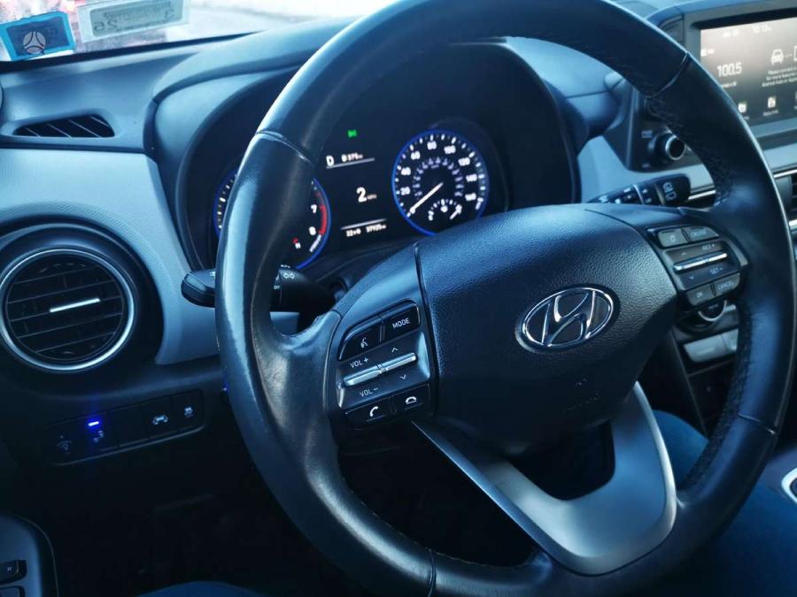 Melns Hyundai Kona 2021 Viļņa, ar dzinēja tilpumu 1.60 L un nobraukumu 37 tūkst. km par 15880 €, foto 2 vietnē AUTOMOTO.COM.LV